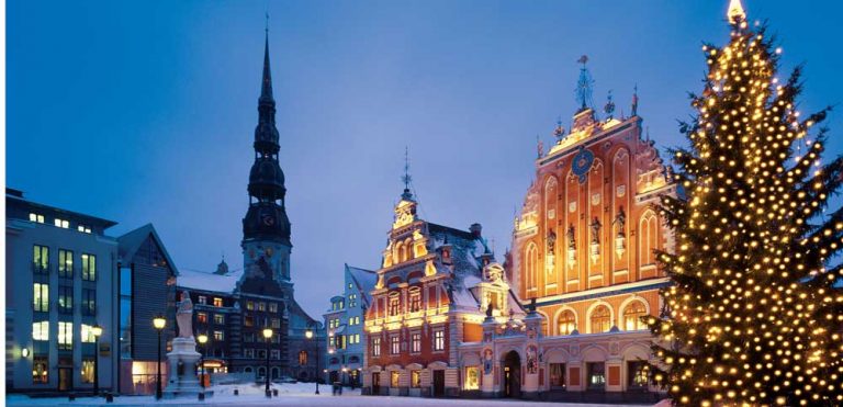 Celebración de la Navidad en el Mundo - El Rincón de Rovica